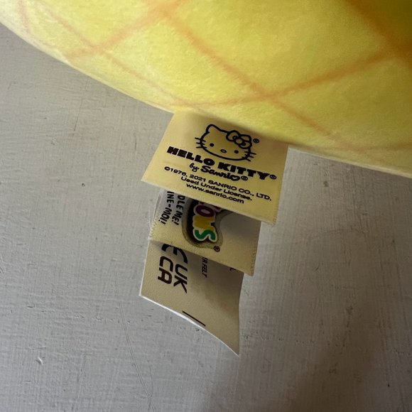 Squishmallows | Toys | Squishmallows Sanrio Kawaii Pineapple Hello ...